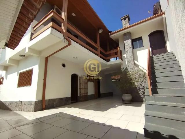 Casa / Sobrado para Venda em Jacareí/SP Parque Itamarati 2 Quartos