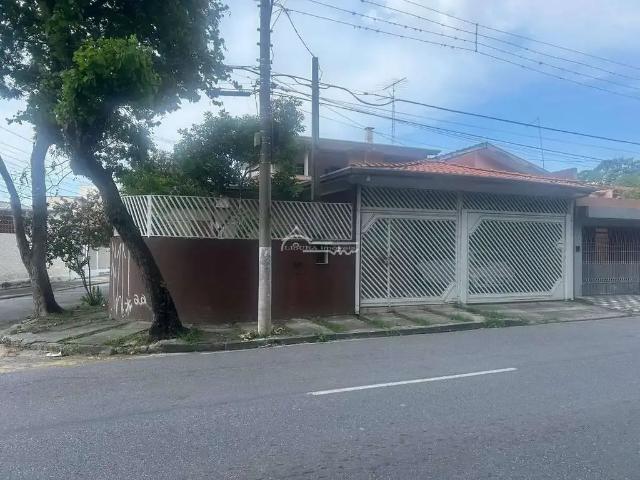 Casa / Sobrado para Venda em Jacareí/SP Parque Itamarati 3 Quartos