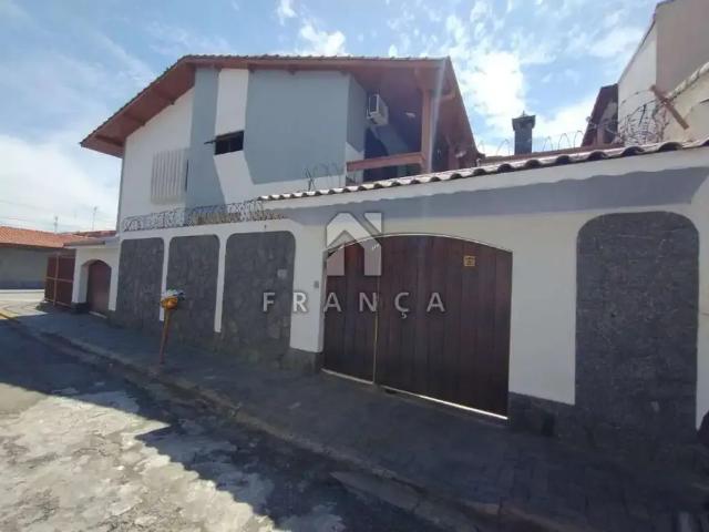 Casa / Sobrado para Venda em Jacareí/SP Parque Itamarati 3 Quartos