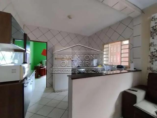 Casa / Sobrado para Venda em Jacareí/SP Parque Imperial 2 Quartos