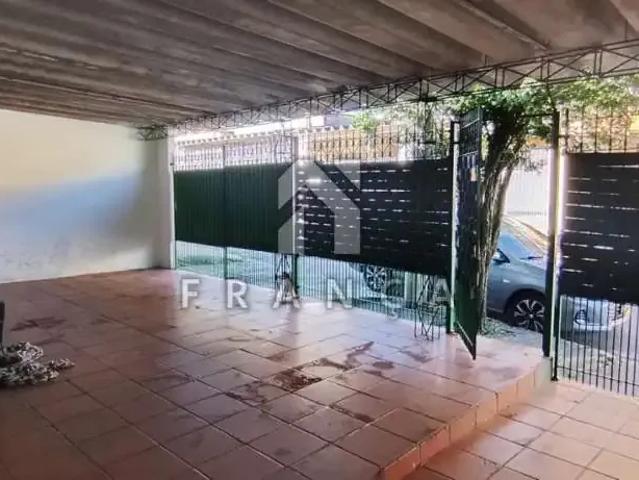 Casa / Sobrado para Venda em Jacareí/SP Parque Santo Antônio 3 Quartos
