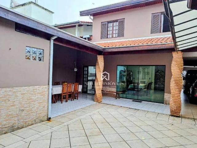 Casa / Sobrado para Venda em Jacareí/SP Residencial São Paulo 4 Quartos
