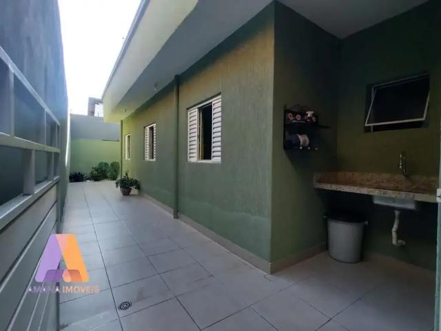 Casa / Sobrado para Venda em Jacareí/SP Residencial Parque dos Sinos 3 Quartos