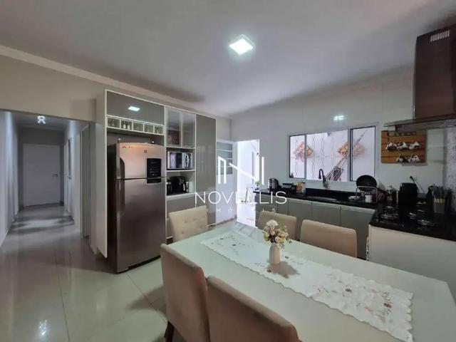 Casa / Sobrado para Venda em Jacareí/SP Residencial Parque dos Sinos 3 Quartos