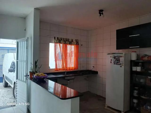Casa / Sobrado para Venda em Jacareí/SP Residencial Parque dos Sinos 3 Quartos