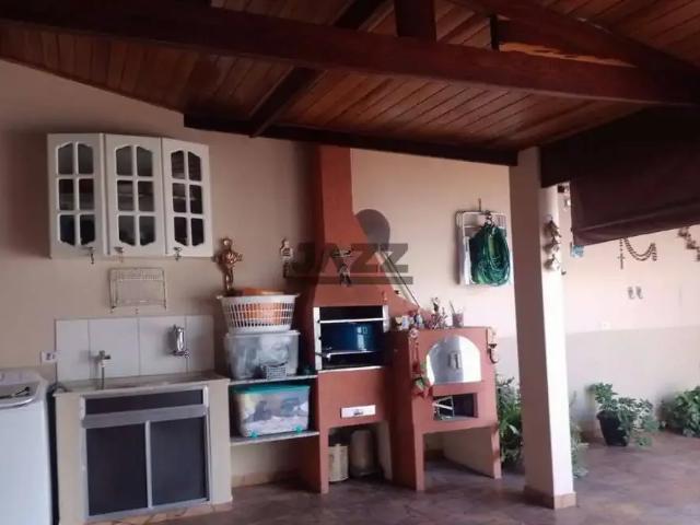 Casa / Sobrado para Venda em Jacareí/SP Rio Comprido 3 Quartos