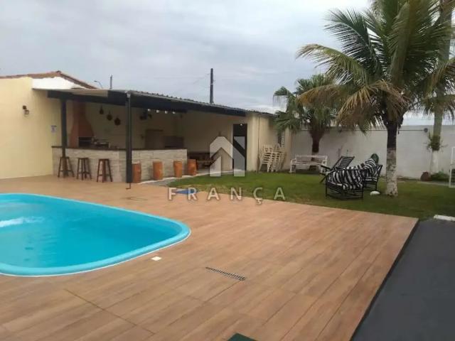 Casa / Sobrado para Venda em Jacareí/SP Veraneio Ijal 2 Quartos