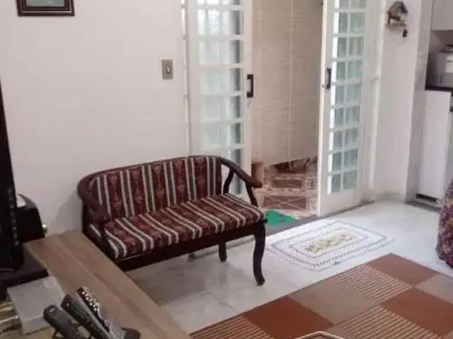 Casa / Sobrado para Venda em Jacareí/SP Vila Zezé 2 Quartos