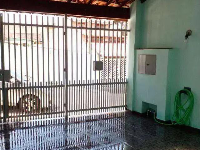 Casa / Sobrado para Venda em Jacareí/SP Vila Zezé 3 Quartos