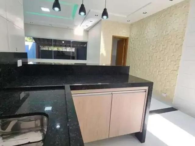 Casa / Sobrado para Venda em Jacareí/SP Vila Branca 3 Quartos