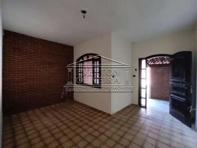 Casa / Sobrado para Venda em Jacareí/SP Vila Formosa 2 Quartos