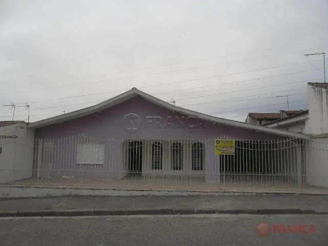 Casa / Sobrado para Venda em Jacareí/SP Vila Formosa 4 Quartos