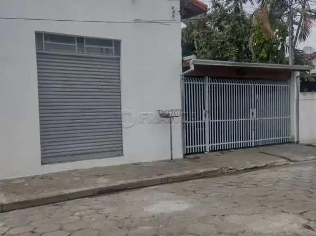 Casa / Sobrado para Venda em Jacareí/SP Vila Martinez 3 Quartos