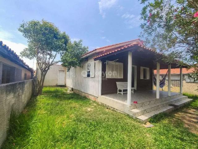 Casa / Sobrado para Venda em Jaguaruna/SC Balneário Arroio Corrente 3 Quartos