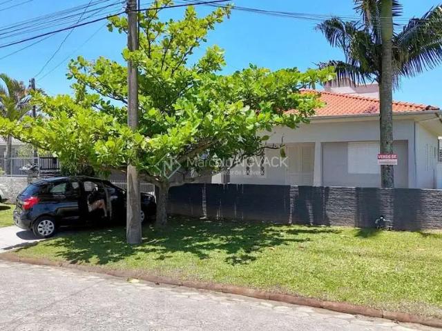 Casa / Sobrado para Venda em Jaguaruna/SC Balneário Esplanada 3 Quartos
