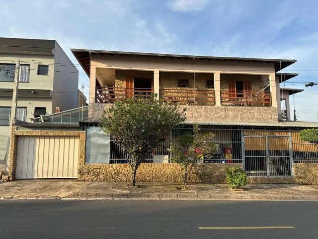 Casa / Sobrado para Venda em Jaguariúna/SP Jardim Cruzeiro do Sul 3 Quartos
