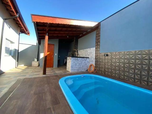 Casa / Sobrado para Venda em Jaguariúna/SP Jardim Europa 4 Quartos