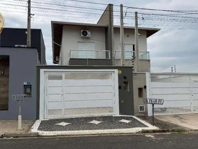 Casa / Sobrado para Venda em Jaguariúna/SP Jardim Europa 3 Quartos