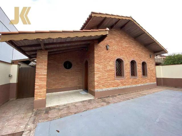 Casa / Sobrado para Venda em Jaguariúna/SP Jardim Sônia 3 Quartos