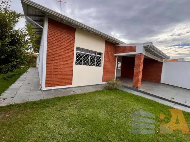 Casa / Sobrado para Venda em Jaguariúna/SP Nova Jaguariúna 3 Quartos