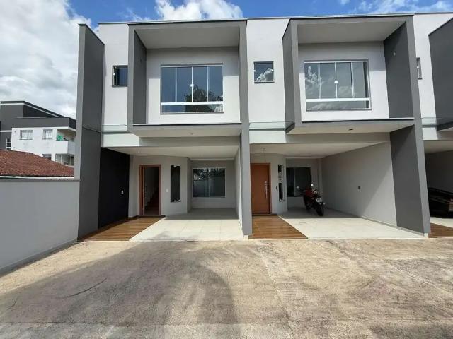 Casa / Sobrado para Venda em Jaraguá do Sul/SC Água Verde 3 Quartos