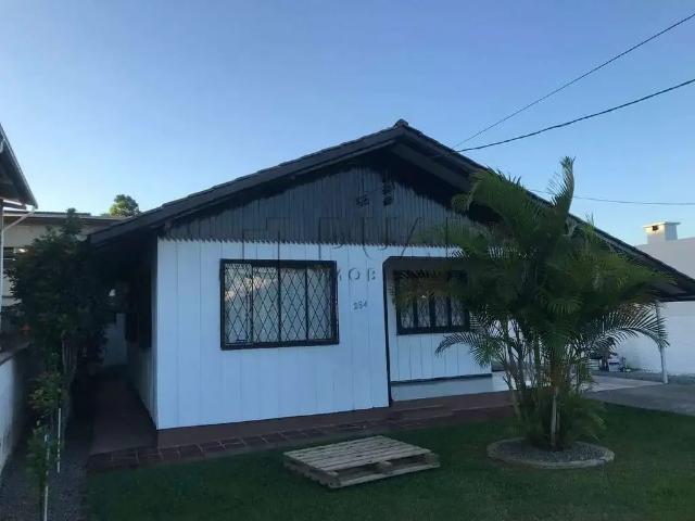 Casa / Sobrado para Venda em Jaraguá do Sul/SC Água Verde 3 Quartos