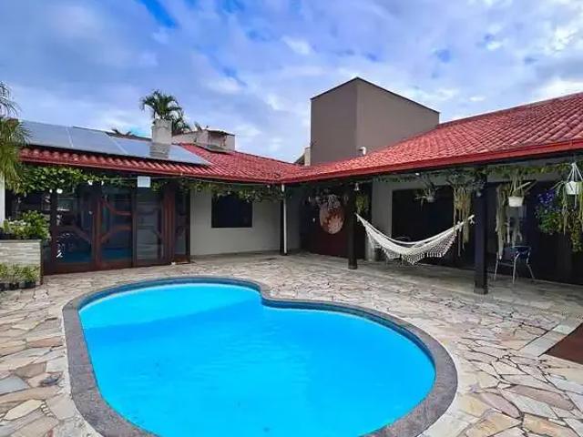 Casa / Sobrado para Venda em Jaraguá do Sul/SC Amizade 4 Quartos
