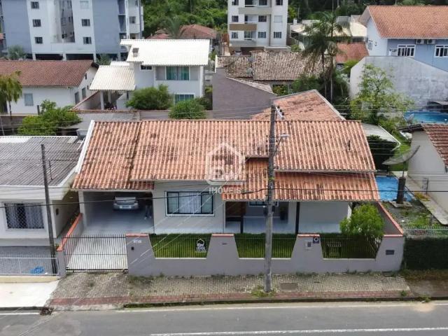 Casa / Sobrado para Venda em Jaraguá do Sul/SC Amizade 4 Quartos