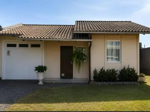 Casa / Sobrado para Venda em Jaraguá do Sul/SC Barra do Rio Cerro 2 Quartos
