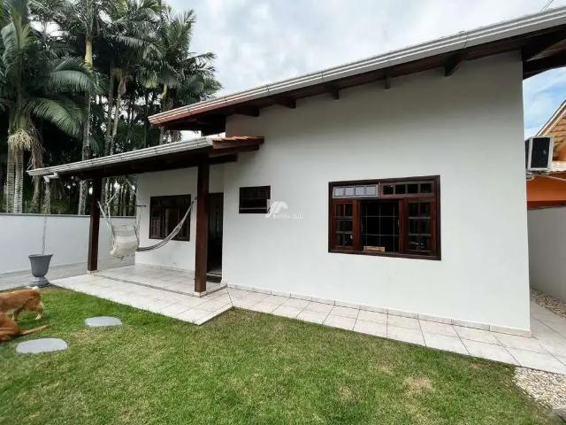 Casa / Sobrado para Venda em Jaraguá do Sul/SC Barra do Rio Cerro 2 Quartos