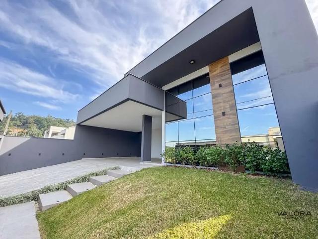Casa / Sobrado para Venda em Jaraguá do Sul/SC Barra do Rio Cerro 3 Quartos