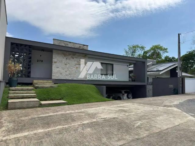 Casa / Sobrado para Venda em Jaraguá do Sul/SC Barra do Rio Cerro 3 Quartos