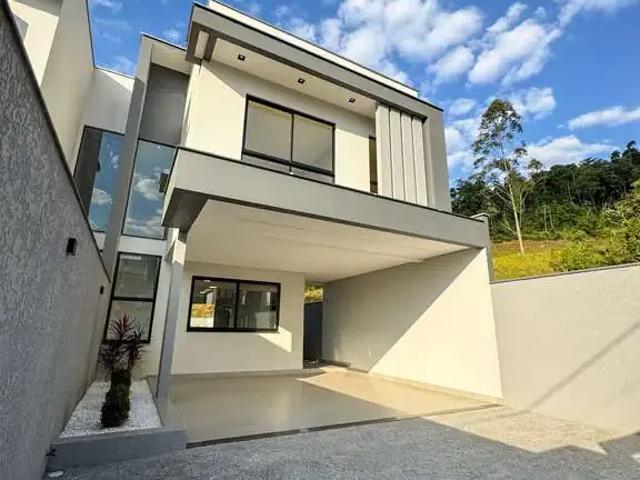 Casa / Sobrado para Venda em Jaraguá do Sul/SC Barra do Rio Cerro 3 Quartos