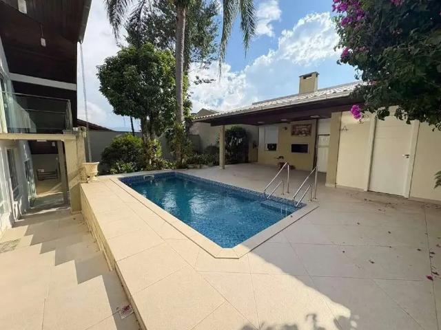 Casa / Sobrado para Venda em Jaraguá do Sul/SC Czerniewicz 4 Quartos