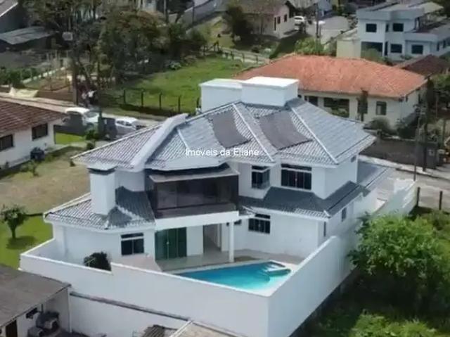 Casa / Sobrado para Venda em Jaraguá do Sul/SC Czerniewicz 4 Quartos