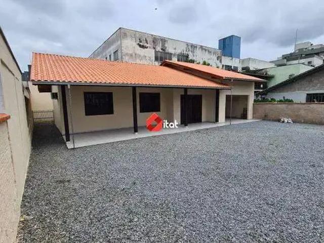 Casa / Sobrado para Venda em Jaraguá do Sul/SC Centro 3 Quartos