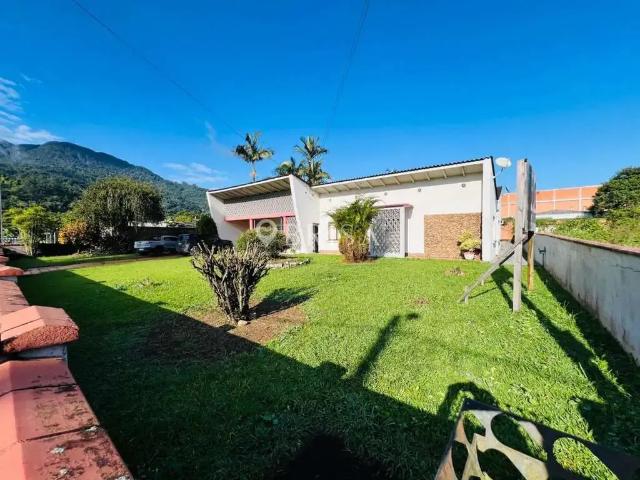 Casa / Sobrado para Venda em Jaraguá do Sul/SC Centro 3 Quartos