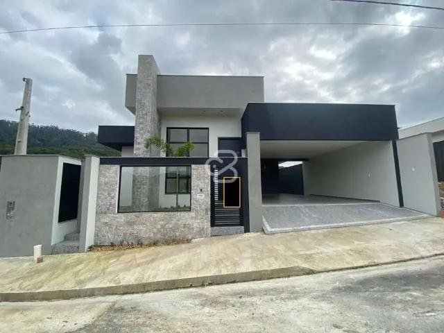 Casa / Sobrado para Venda em Jaraguá do Sul/SC Estrada Nova 3 Quartos