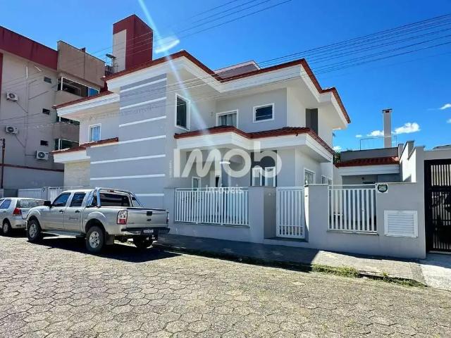 Casa / Sobrado para Venda em Jaraguá do Sul/SC Ilha da Figueira 3 Quartos