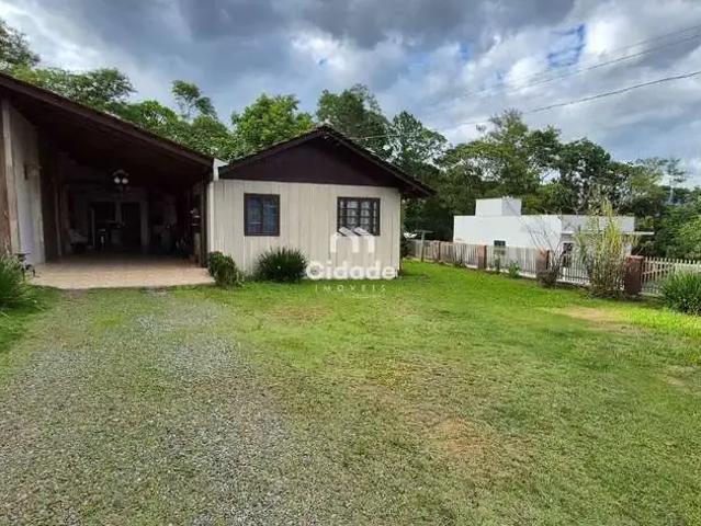 Casa / Sobrado para Venda em Jaraguá do Sul/SC Ilha da Figueira 2 Quartos