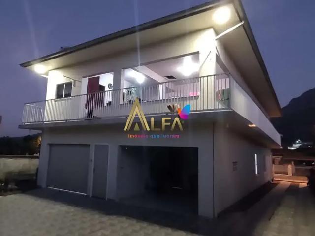 Casa / Sobrado para Venda em Jaraguá do Sul/SC Ilha da Figueira 6 Quartos