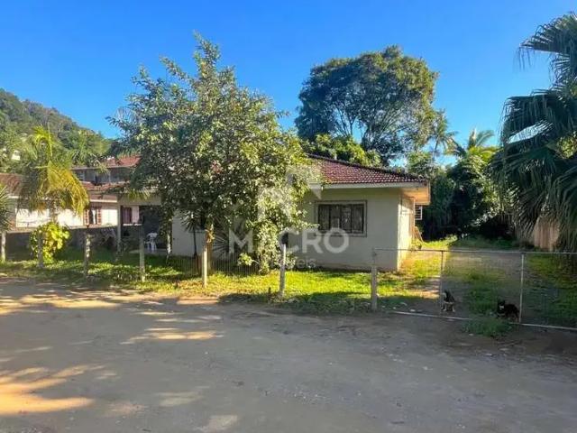 Casa / Sobrado para Venda em Jaraguá do Sul/SC Jaraguá 99 3 Quartos