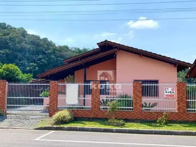 Casa / Sobrado para Venda em Jaraguá do Sul/SC Jaraguá 99 3 Quartos