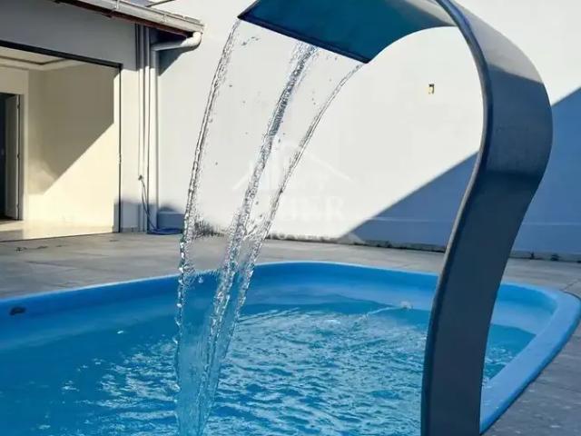 Casa / Sobrado para Venda em Jaraguá do Sul/SC Jaraguá 99 3 Quartos