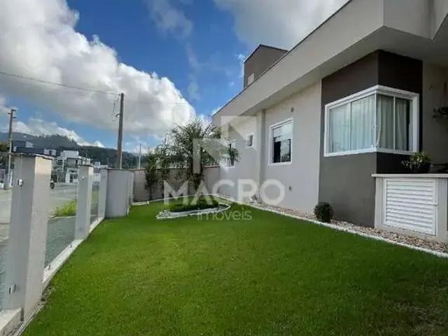 Casa / Sobrado para Venda em Jaraguá do Sul/SC Jaraguá 99 3 Quartos