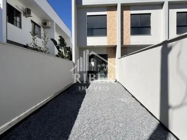 Casa / Sobrado para Venda em Jaraguá do Sul/SC Jaraguá 99 2 Quartos