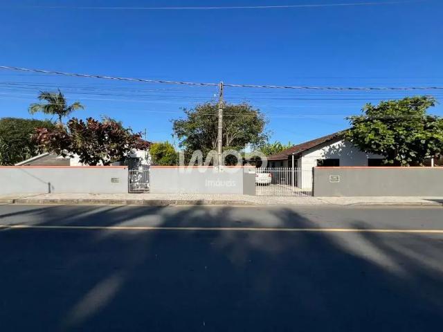 Casa / Sobrado para Venda em Jaraguá do Sul/SC Rau 5 Quartos