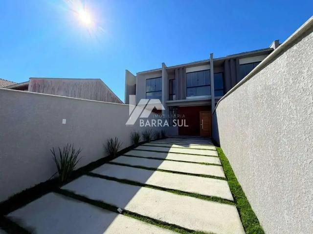 Casa / Sobrado para Venda em Jaraguá do Sul/SC Rau 2 Quartos