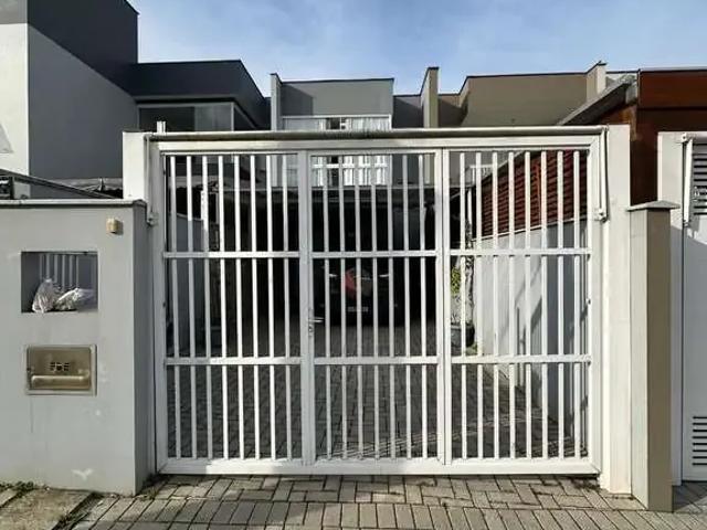 Casa / Sobrado para Venda em Jaraguá do Sul/SC Rau 2 Quartos