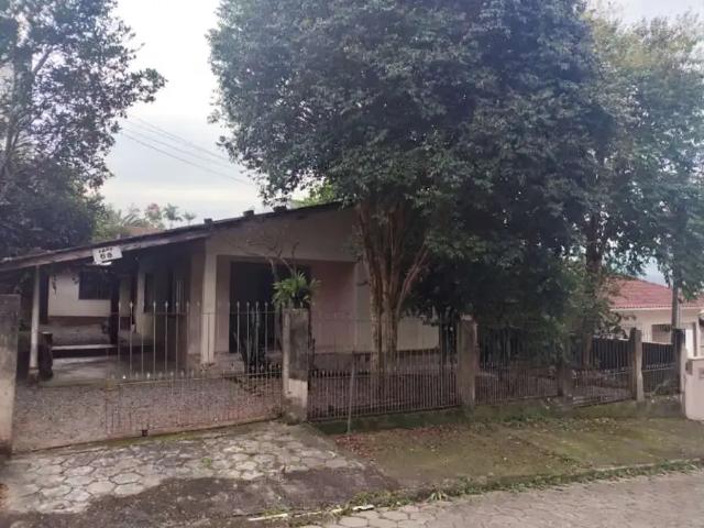Casa / Sobrado para Venda em Jaraguá do Sul/SC Rau 2 Quartos